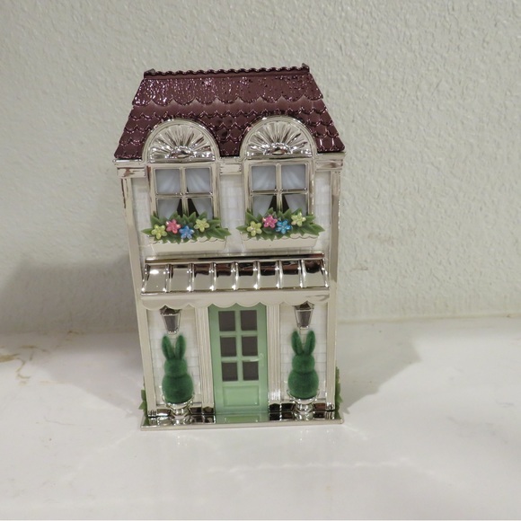 Bath & Body Works | Accents | Easter Cottage Projector Wallflower Plug ...